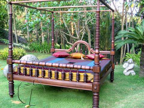 Four Poster Bed Burma - Tarita Furniture